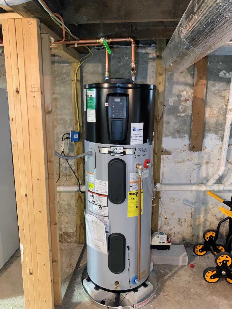 Why get a Heat Pump Water Heater - Big Blue Plumbing
